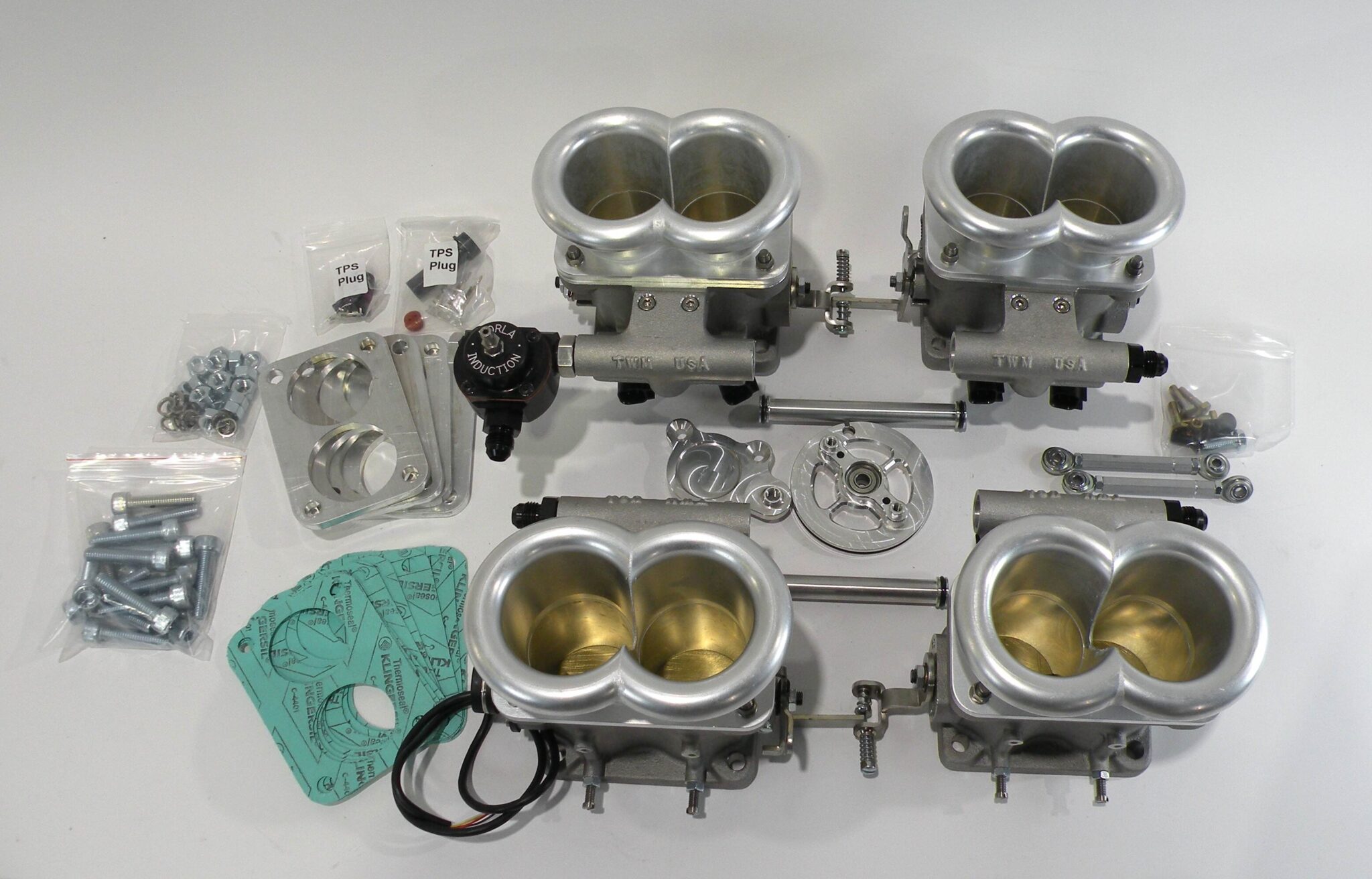 V8 Kit, Ford 302, 50mm Air Horn - Borla Induction