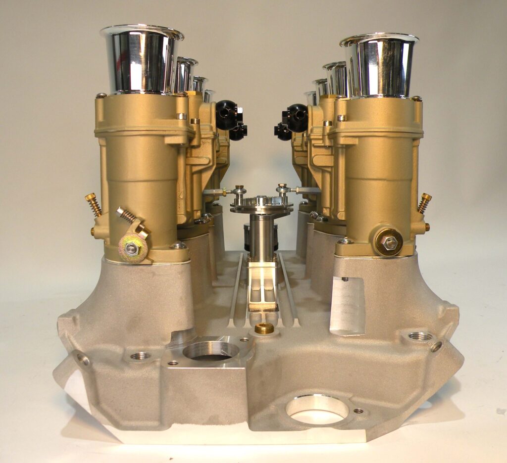 V8 Kit,Ford Cammer,Weber TB - Borla Induction